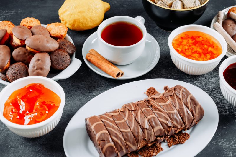 Define high tea meaning. Why is it called high tea, who started it?