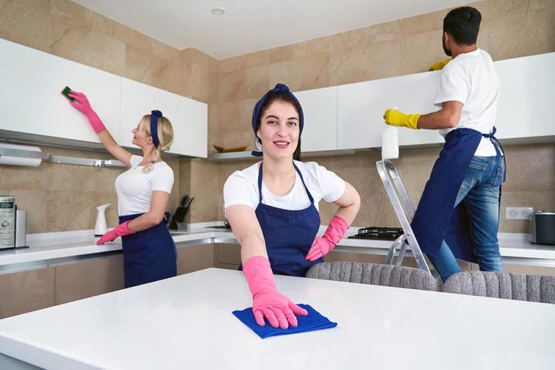 Difference between a maid vs a housekeeper? What they do / not